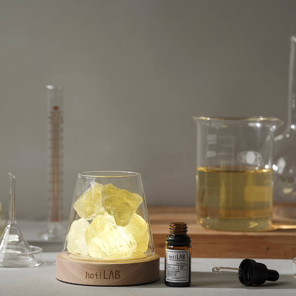 【hoi!LAB】富士水晶擴香燈 黃水晶 | 誠品線上