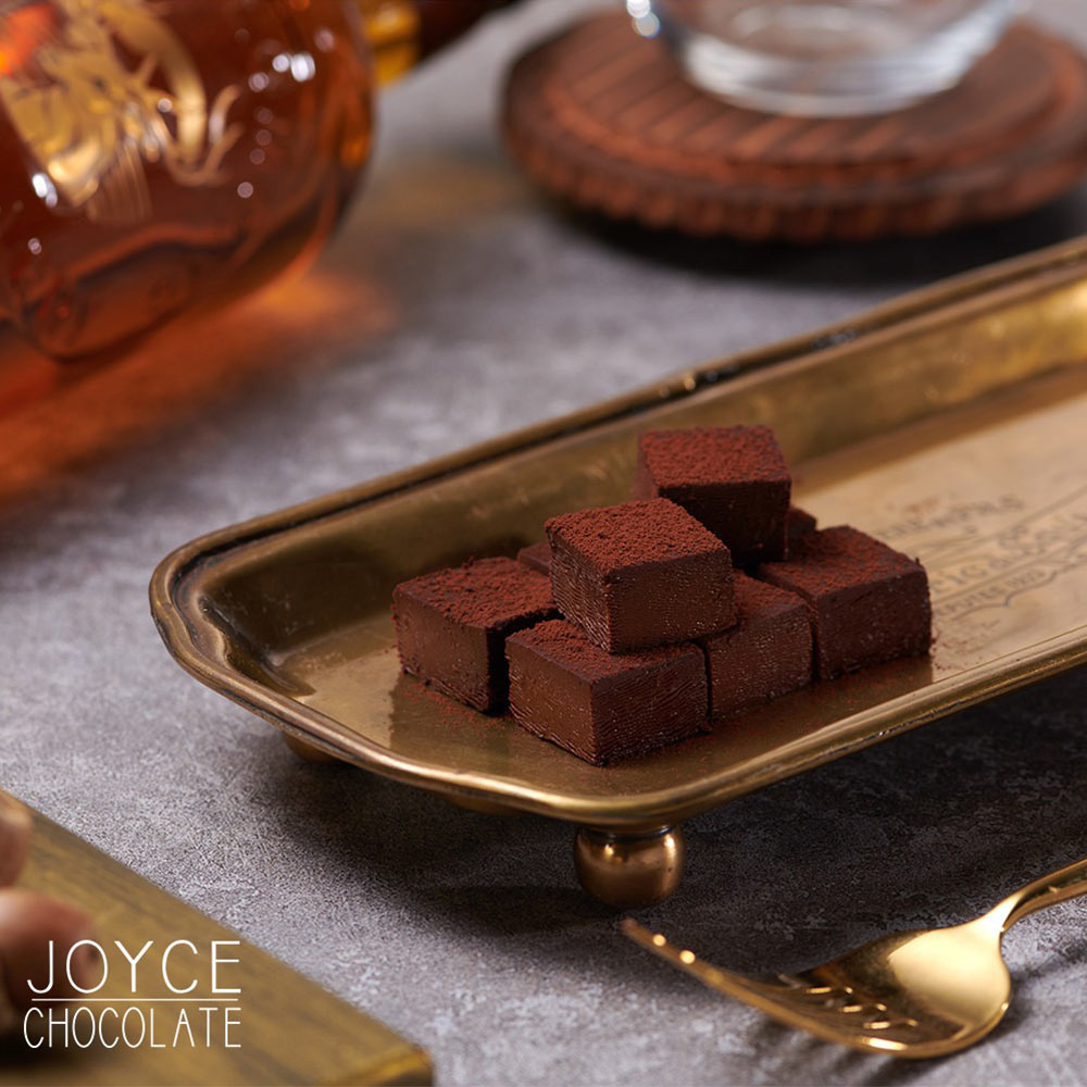 《Joyce Chocolate巧克力工房》泥媒威士忌生巧克力禮盒(25顆 盒) | 誠品線上