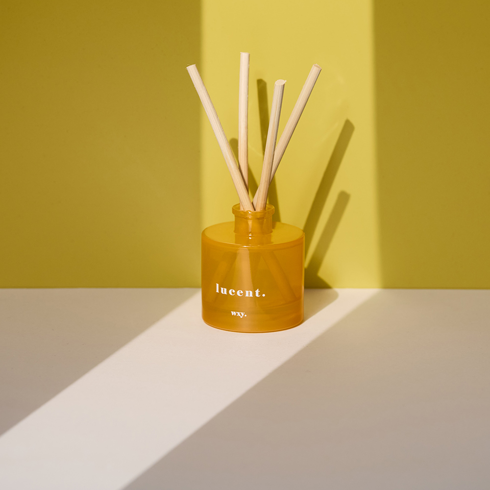 【英國wxy】經典瓶裝擴香- lucent. 陽光 & 雪松 100ml 新瓶裝 | 誠品線上