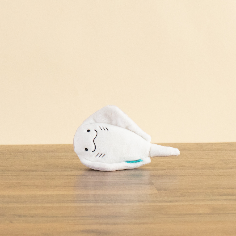 Bellzi Mini Stingi小魟魚玩偶 | 誠品線上